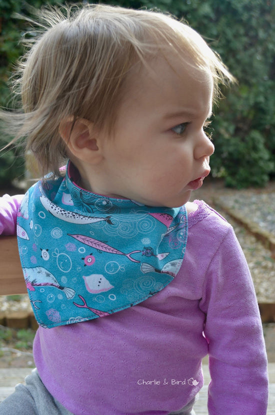 Dribble Lips Bandana Bib SEWING PDF Pattern – RockerByeDestash